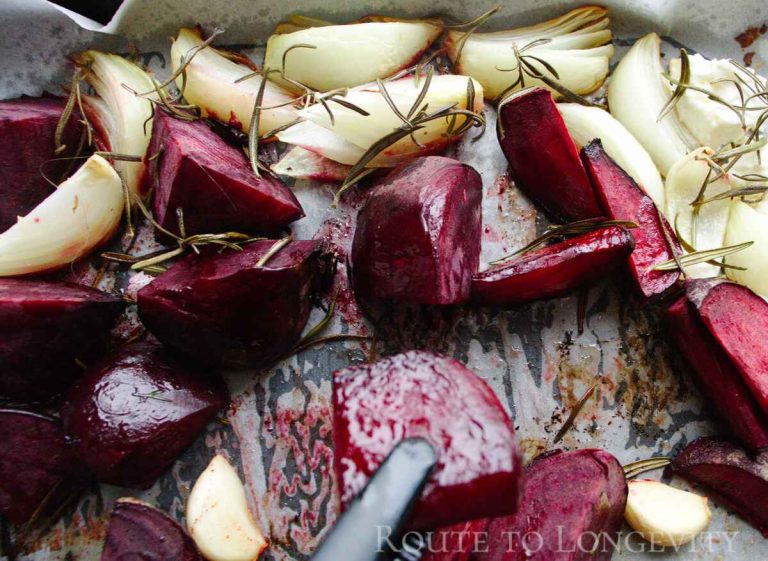 Creamy Beetroot Sauce: Roasted beet sauce recipe - Route to Longevity