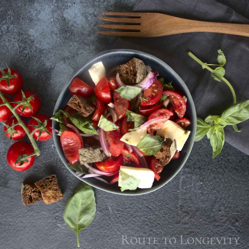 Panzanella Toscana (Italian Bread Salad) - Route to Longevity
